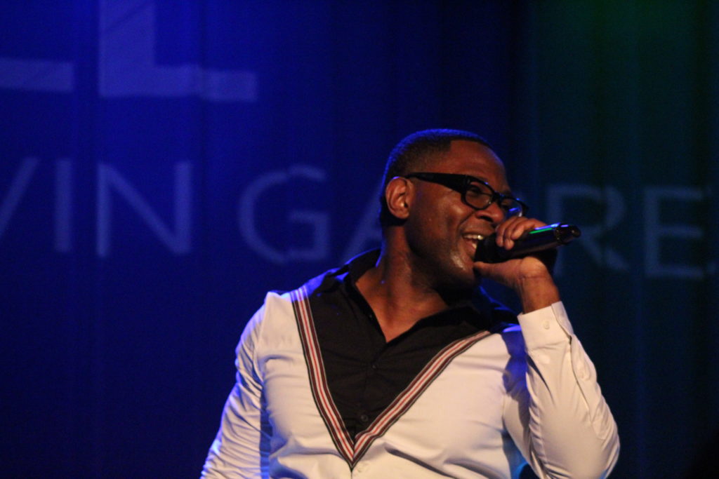 Alvin Garrett: Grammy-Nominated Artist Inspires with Music for the Soul ...