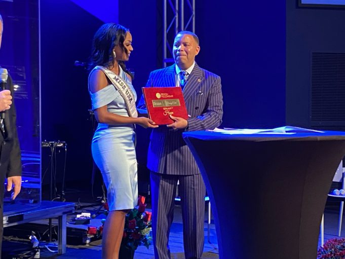 Jeffco DA Danny Carr Receives Top National Award From Prison Fellowship ...