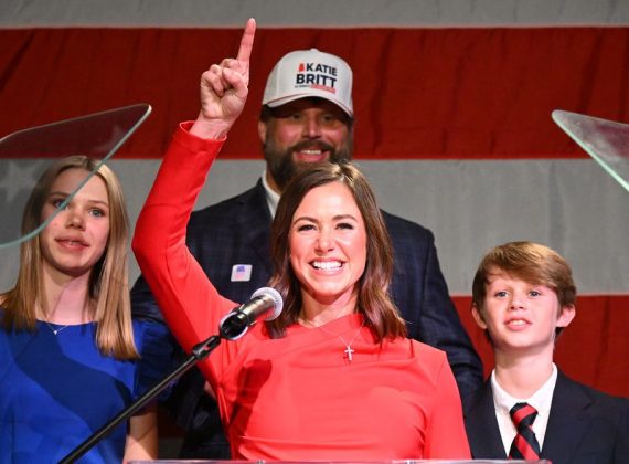 Katie Britt Makes History as Alabama’s 1st Woman Elected to U.S. Senate ...