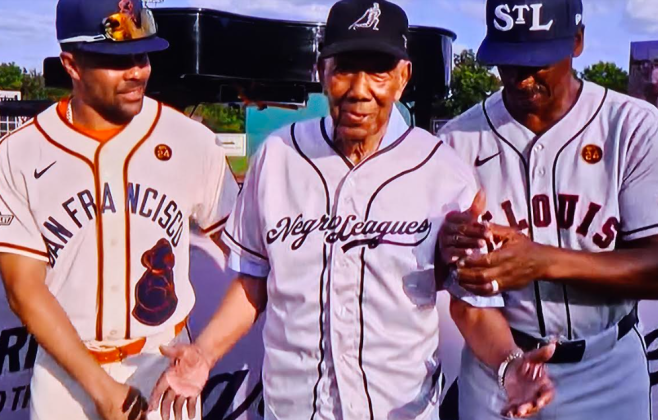 Giants-Cardinals Cap Emotional, Inspiring Week of Historic Baseball in ...